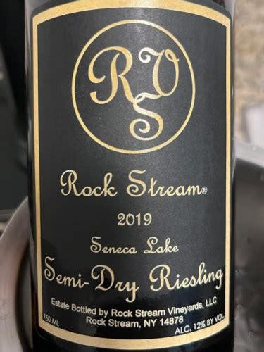 Rock Stream Semi Dry Riesling Vivino Us