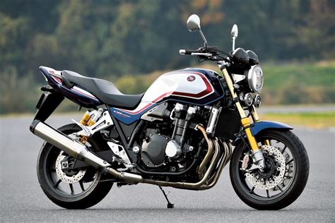 HONDAホンダCB1300SF SP試乗インプレッション 公式RIDERS CLUBライダースクラブ