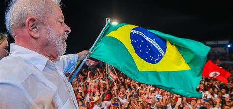 Saiba onde acompanhar a cerimônia de posse de Lula ao vivo Metro 1