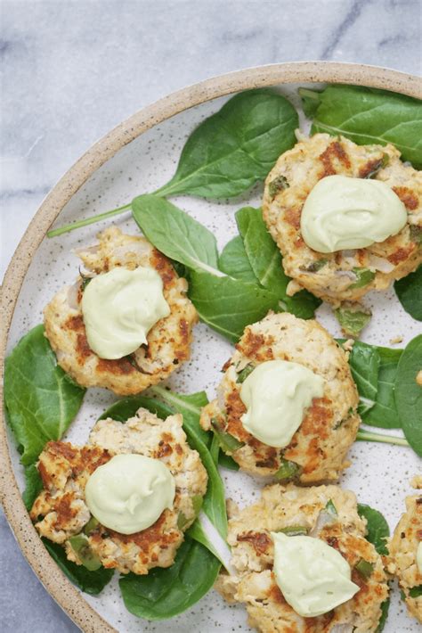 Paleo Salmon Cakes With A Dairy Free Avocado Aioli