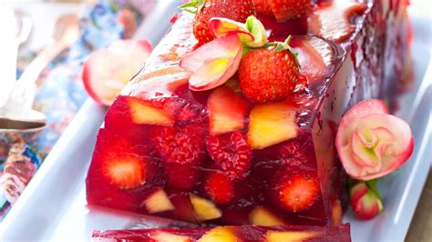 Terrine de fruits rouges à lagar agar en gelée dhibiscus rapide