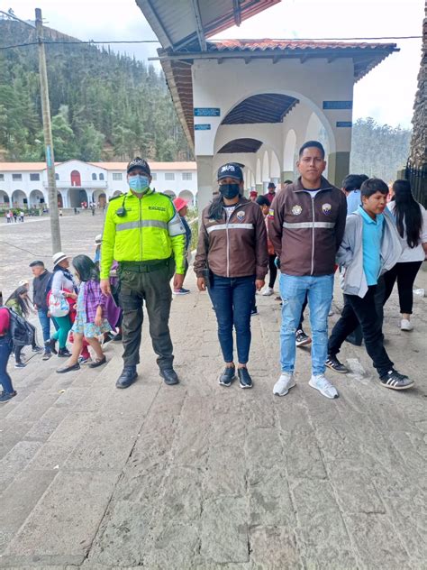 Polic A Ecuador On Twitter Garantizamos La Seguridad Y Orden P Blico
