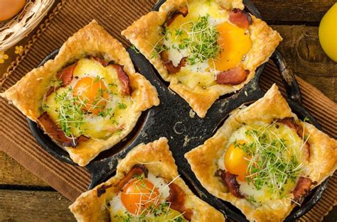 Ciasto Francuskie Z Jajkiem I Szynk Foodmagazine Pl Przepisy