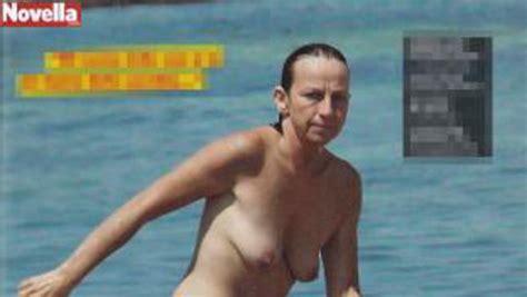 Gianna Nannini Senza Veli A Formentera Nudo Integrale A 59 Anni