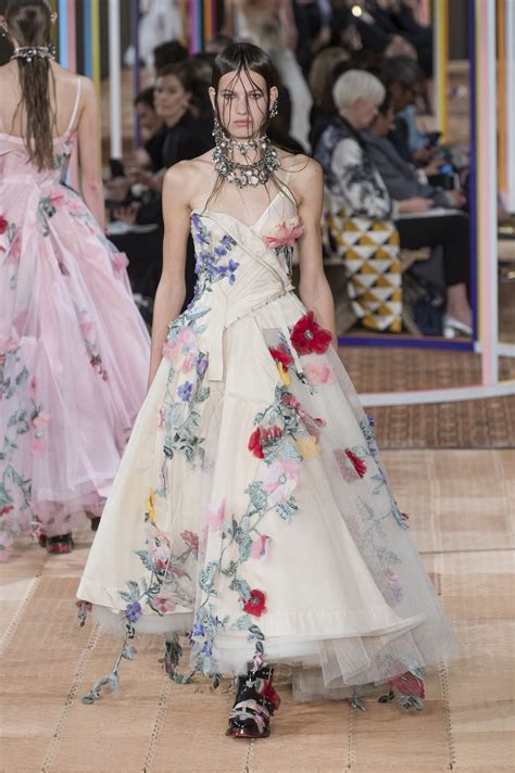 Alexander McQueen S S 2018 Go Fug Yourself Go Fug Yourself