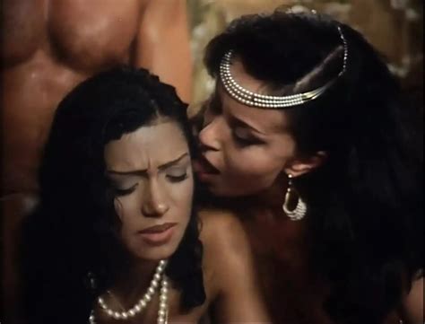 Le Mille E Una Notte Episode 2 Xhamster