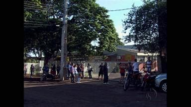 Meio Dia Paraná Londrina Detran entra em greve e deixa moradores de