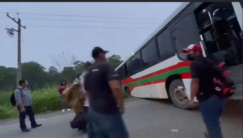 Tabasco Hoy On Twitter Alertath Se Reporta Accidente De Un