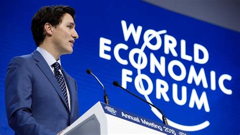 Le PM Trudeau prononce le discours principal lors de la réunion