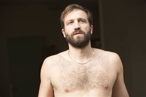 Tous à poil pour mater la nouvelle série Nu sur OCS OpenMinded