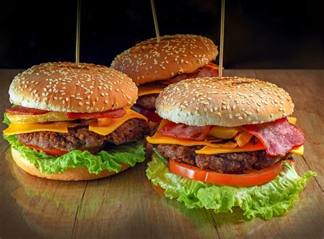 HOY ES EL DÍA INTERNACIONAL DE LA HAMBURGUESA 10 CURIOSIDADES SOBRE