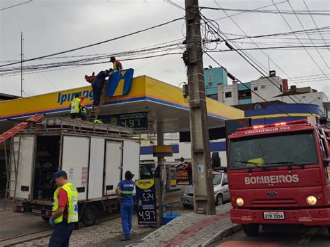 Jornal de Blumenau Homem morre ao levar choque elétrico enquanto