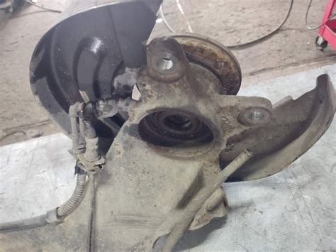 WAHACZ ZWROTNICA PIASTA PRAWY TYŁ VW T5 Tarnów Kup teraz na Allegro