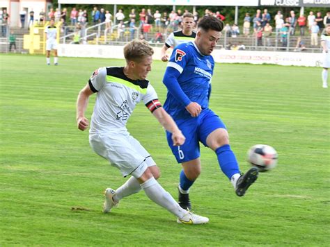SSV Reutlingen ist gegen ATSV Mutschelbach überlegen verliert aber 1 2