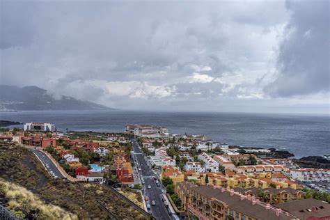 Óscar deja en Canarias vientos de más de 90 km h fuertes lluvias y