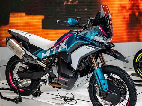 CFMoto MT X Concept Con La Mira En La Aventura VIDEO