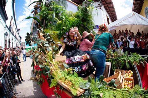 Zacatlán cierra actividades de la Gran Feria de la Manzana con saldo