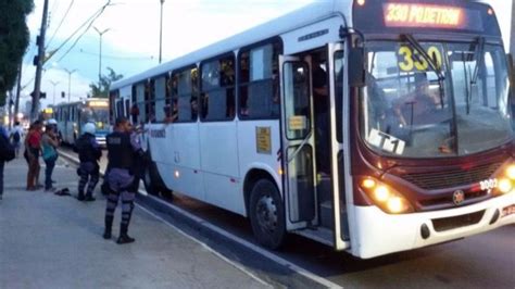 Mais de 3 8 mil assaltos a ônibus foram registrados em Manaus