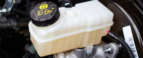C Mo Y Cu Ndo Cambiar El L Quido De Frenos Zs Motor Blog