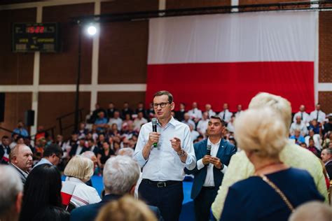 Mateusz Morawiecki on Twitter Dopóki rządzi pisorgpl nie pozwolimy