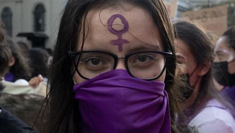 Día de la Mujer por qué no debe felicitarse el 8 de marzo a las
