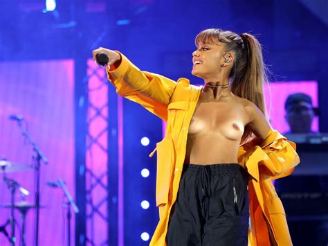 Post 3043834 Ariana Grande Fakes Music