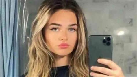 Digital Content Creator Jules Ari Nude Got Leaked