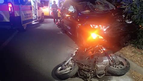 Ancora Sangue Sulle Strade Italiane Impatto Auto Moto Muore Centauro