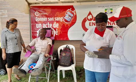 Le dia blood un nouvel automate du CNTS pour réaliser des analyses