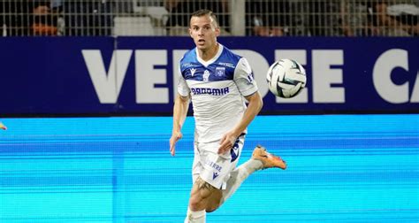 Ligue 2 Gauthier Hein Auxerre élu joueur du mois de septembre