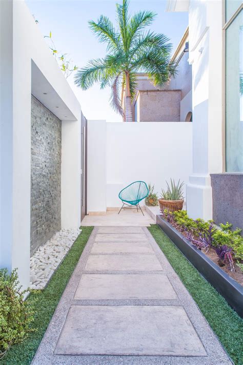 Total 78 imagen diseños de entradas de casas con jardin Abzlocal mx