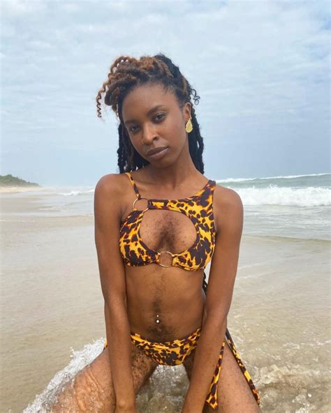 Canadian Body Positive Hair Activist Queen Esie Said She Wore A Bikini