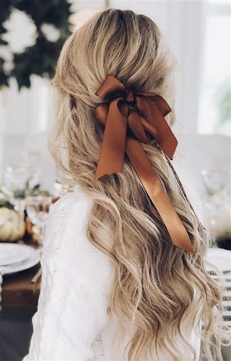 Peinados con ondas 10 estilos y cómo hacerlos paso a paso