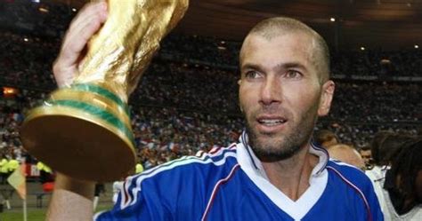 Zinedine Zidane 10 SPORTS