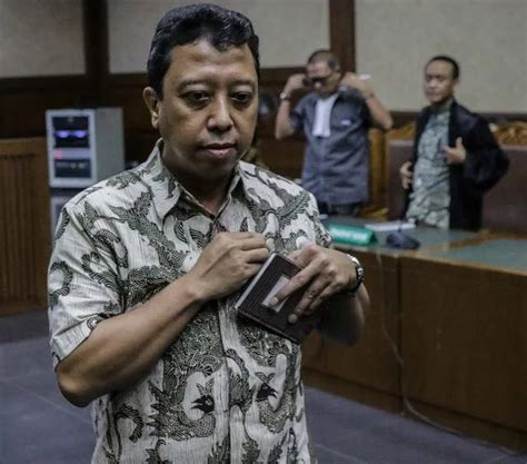 Golkar Dan PAN Dukung Prabowo PPP Dan PDIP Tidak Gentar Usung Ganjar