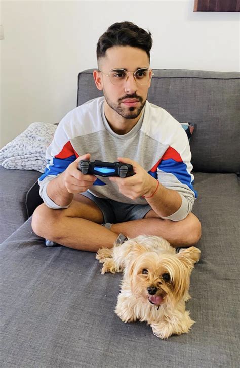 Miguel Frigenti Me quiero casar joven y mi novio está de acuerdo