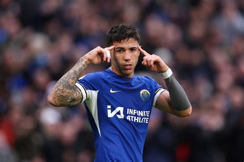 Garth Crooks Now Delivers His Verdict On Enzo Fernandez S Performance