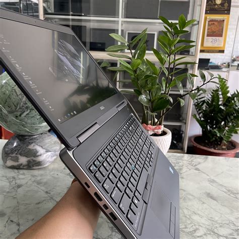 Dell Precision 7510 Xeon E3 1505M Ram 16gb Ssd 512gb Quadro M2000M Màn