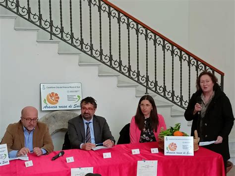 A CASTELFORTE IL CONVEGNO SULL ARANCIA ROSSA DI SUIO Latina TU