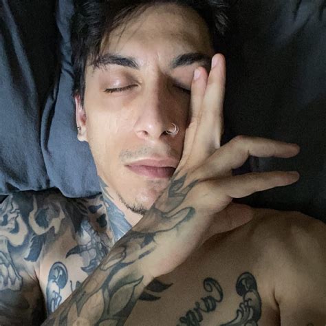 Logankyle Twitter Instagram Youtube Tiktok Twitch Linktree