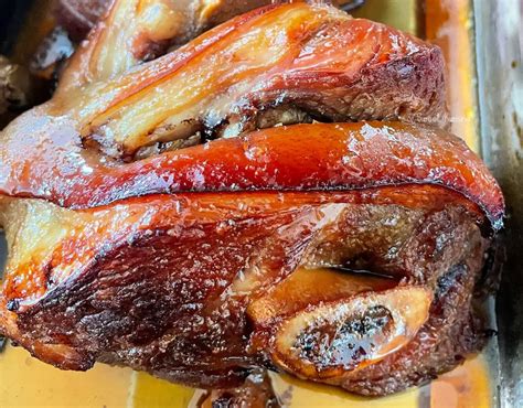 Le jarret de porc laqué en deux cuissons Sweet Kwisine