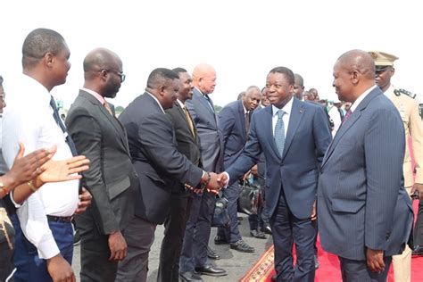 Le Pr Sident De La R Publique Son Excellence Professeur Faustin