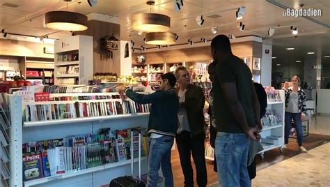 Jamel Debbouze Et Kev Adams Se Moquent De La Bagarre Entre Booba Et