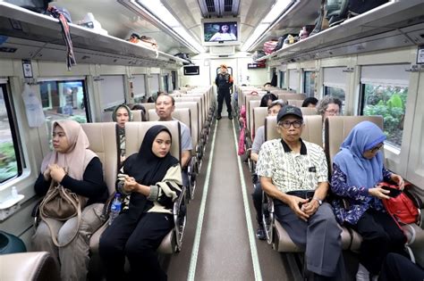 Antisipasi Musim Libur Natal PT KAI Cirebon Tambah Gerbong