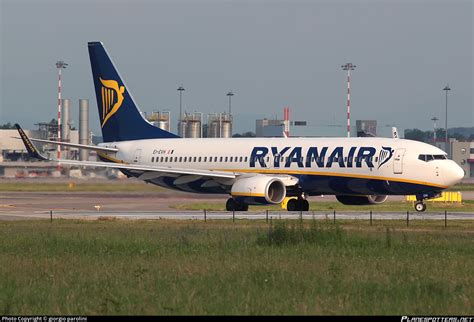 EI EVH Ryanair Boeing 737 8AS WL Photo By Giorgio Parolini ID 898387