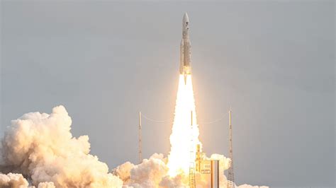 Décollage réussi pour Ariane 5 la mission européenne Juice entame son