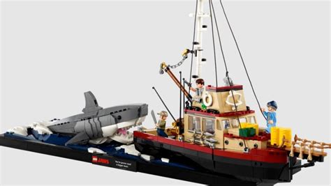 This LEGO Jaws Set Honors The Film S Most Iconic Line Nerdist