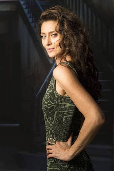 Estou morrendo de saudade de fazer novela diz Maria Fernanda Cândido