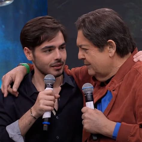 Amor de pai e filho Veja as vezes em que João Guilherme Silva falou