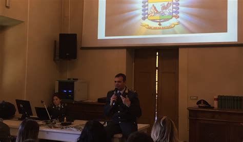 A Scuola Con La Guardia Di Finanza Concluso Il Progetto Educazione